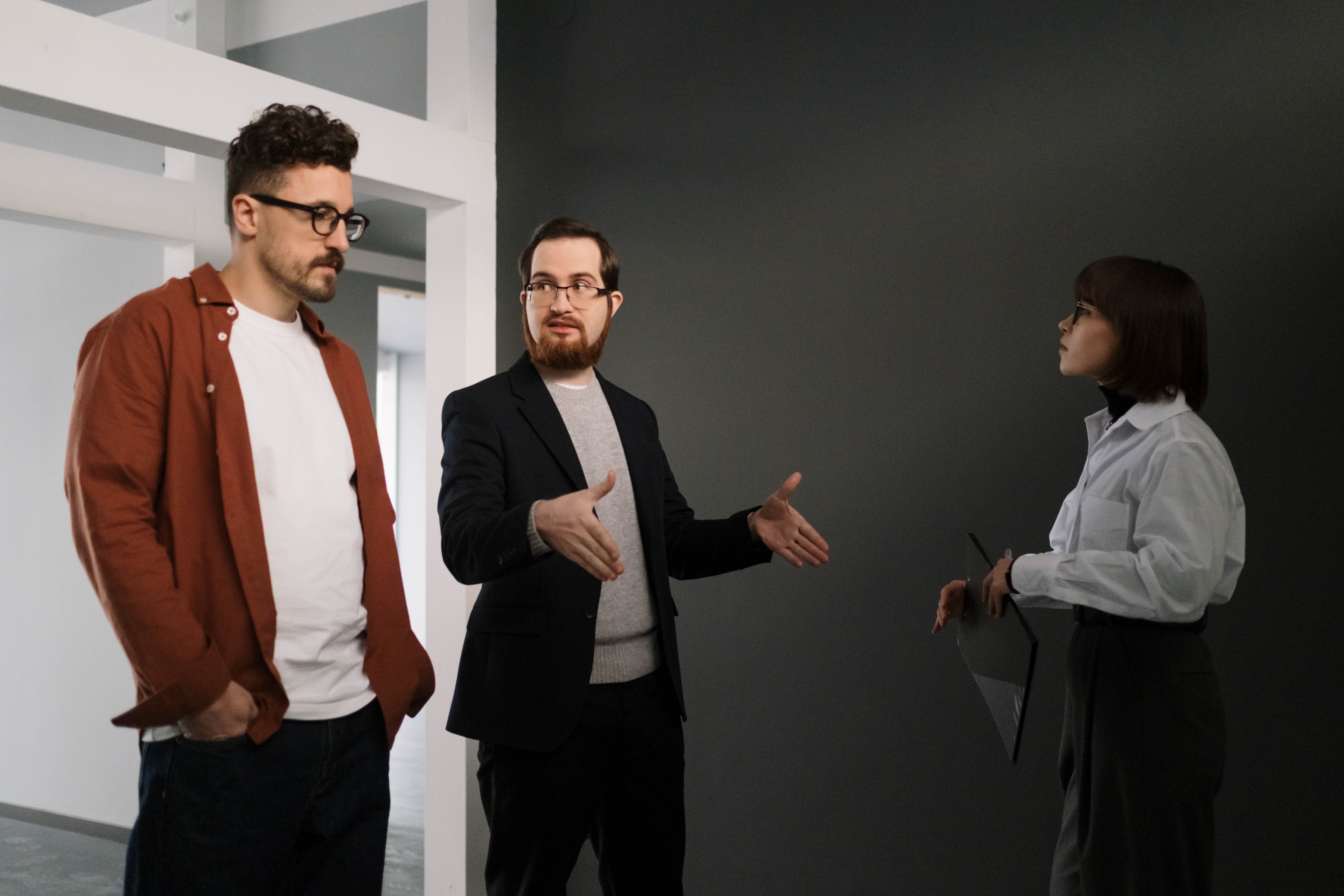 Nosotros - Screenline